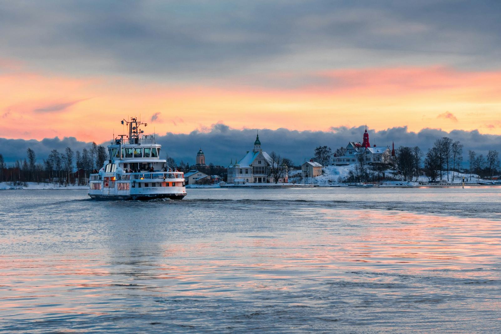 Helsinki Must See & Sea Fortress Experience | TheNextGuide