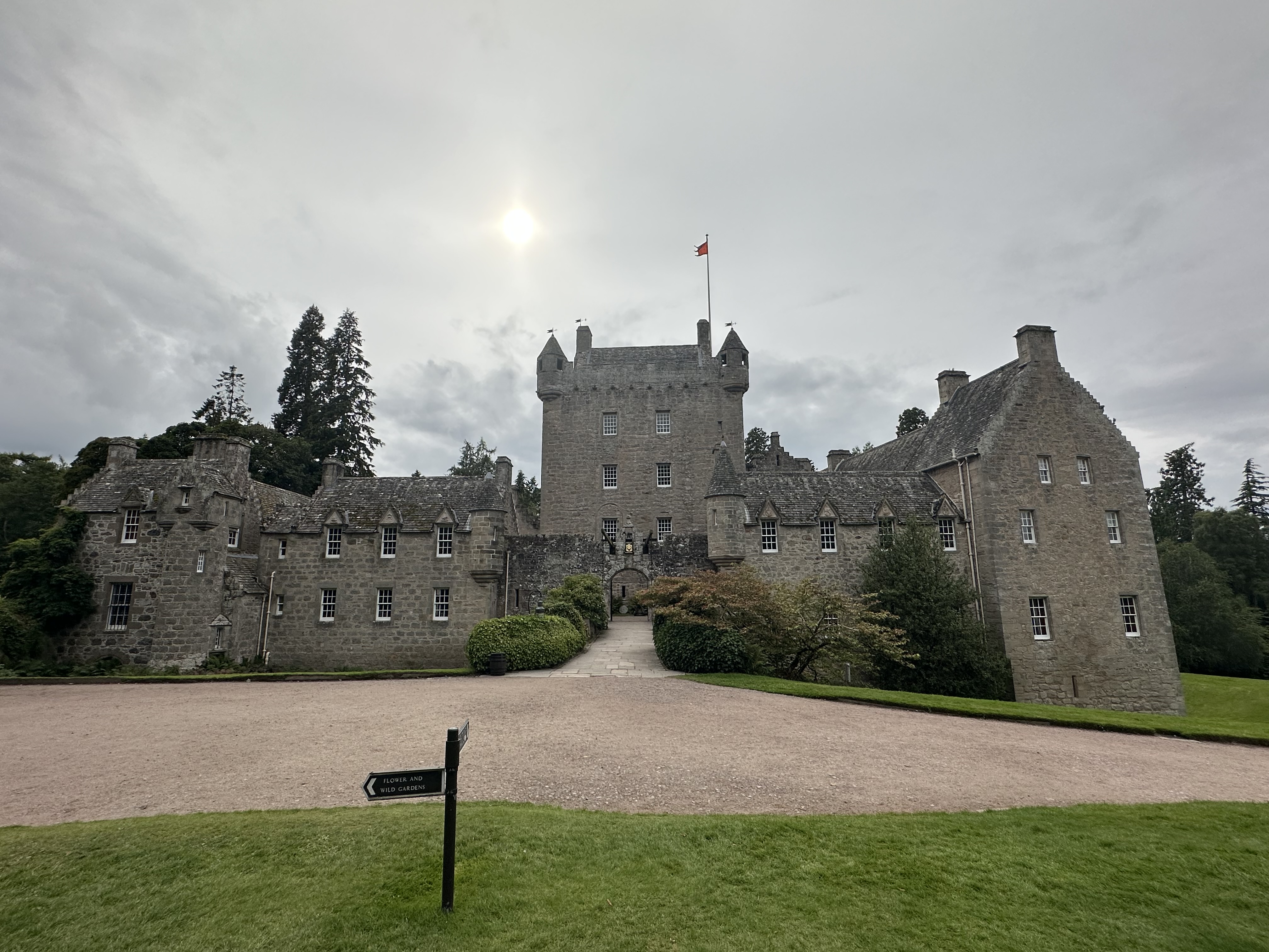 Loch Ness Highland Tour: Day Trip to Loch Ness, Outlander Sites and ...