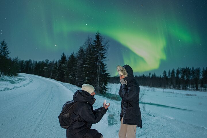 Northern Lights Hunting with a photographer (only small groups ...